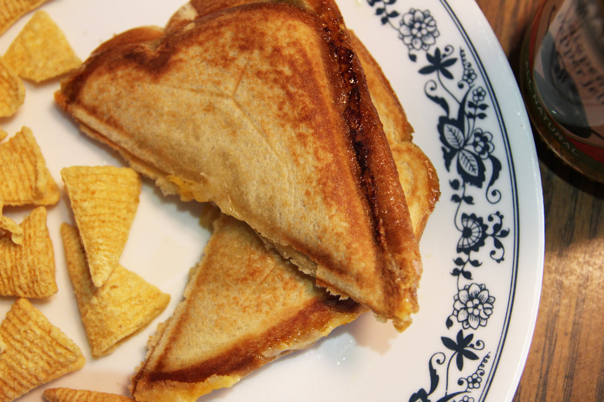 Jalapeno Jelly Grilled Cheese | Dillman Farm